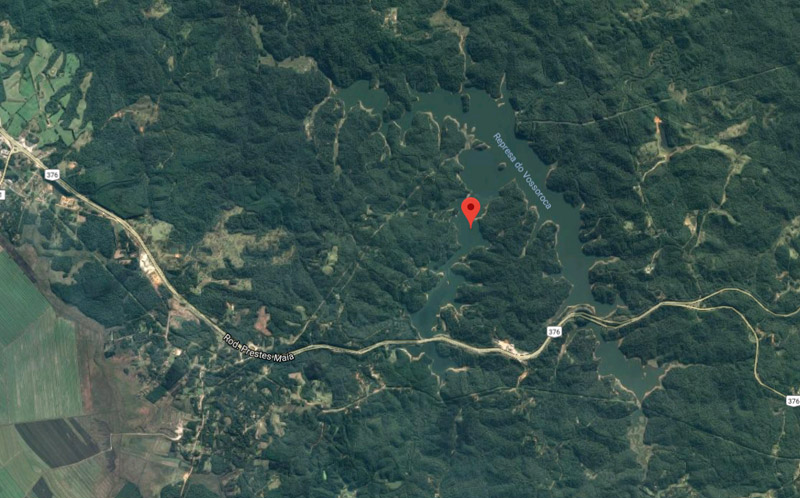 Pescaria com caiaques na represa do Vossoroca - A Caiaqueria